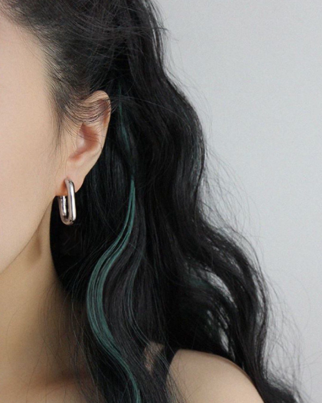 Ivy Silver U-Shaped Hoop Earrings | INXSKY