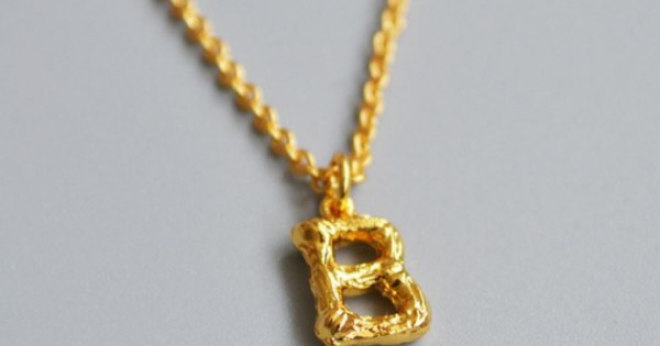 Gold Letter B Initial Pendant Necklace | INXSKY
